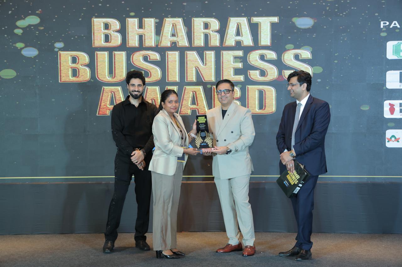 Regalo Kitchens wins "Best Modular Kitchen Company in India" at Bharat ...